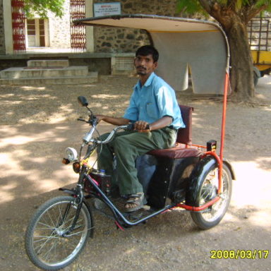 #Innovation: These Amazing Modified Cycle Rickshaws Are Making The Task ...