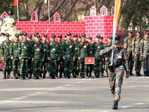 Meet Lt Col Sophia Qureshi - First Woman to Lead an Army Contingent