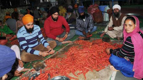 10 Facts about the Langar at the Golden Temple of Amritsar