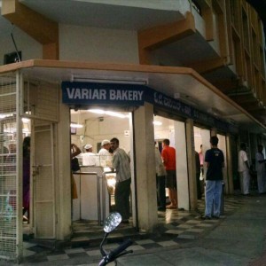 10 Legendary Eating Joints in Bengaluru You'll Always Like