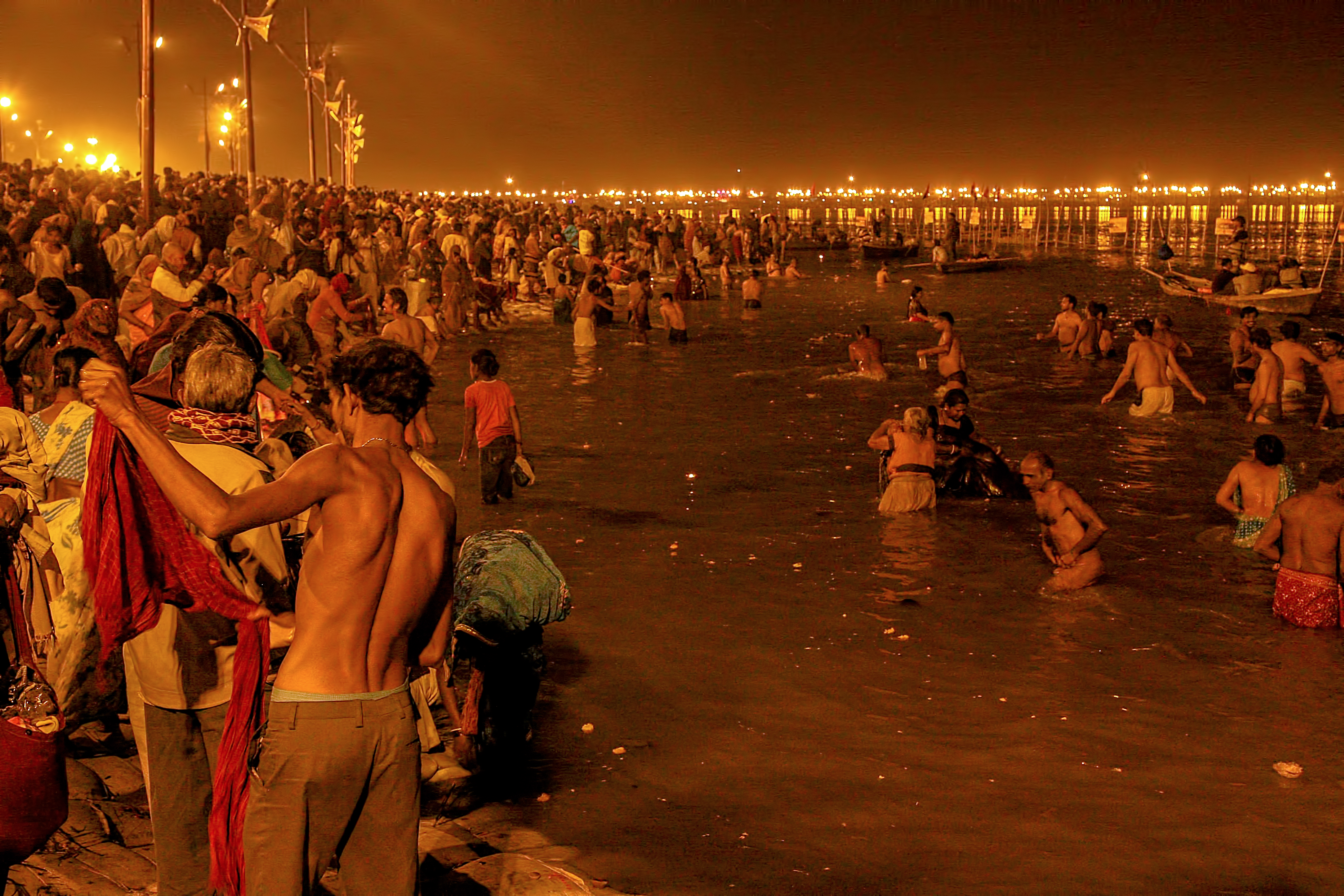 10 Awesome Facts About The Kumbh Mela 10 Awesome Facts About The Kumbh Mela