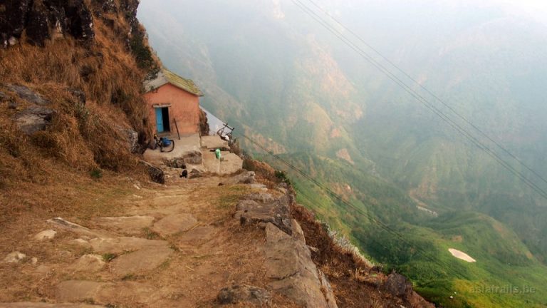 Laitlum Canyon, Meghalaya's Natural Wonder