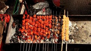 These 10 Khau Gallis Are the Best Street Food Destinations in Mumbai