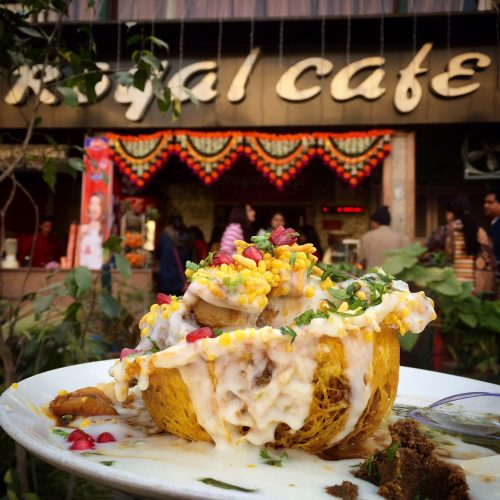 10 Must Try Lucknowi Delicacies and the Best Eateries to Savour Them