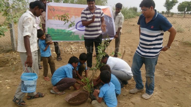 How People across India Are Using the Internet to Plant Trees