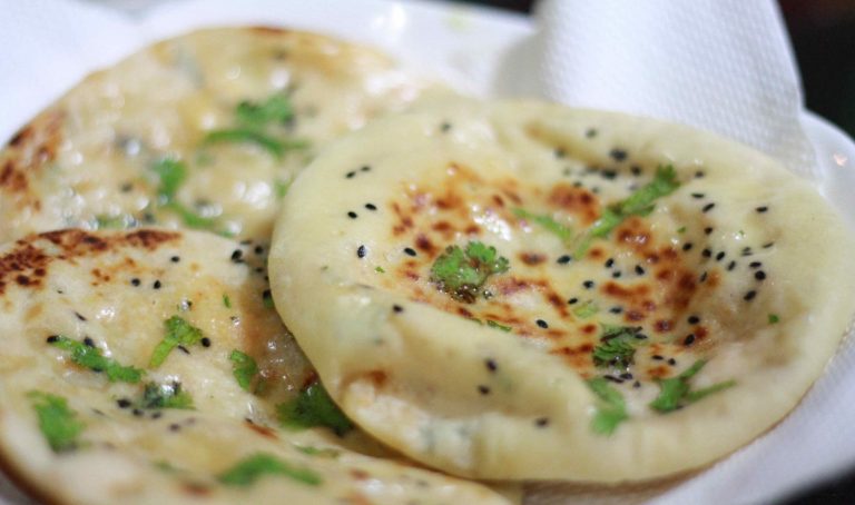 Traditional Indian Breads That You Must Absolutely Try Out