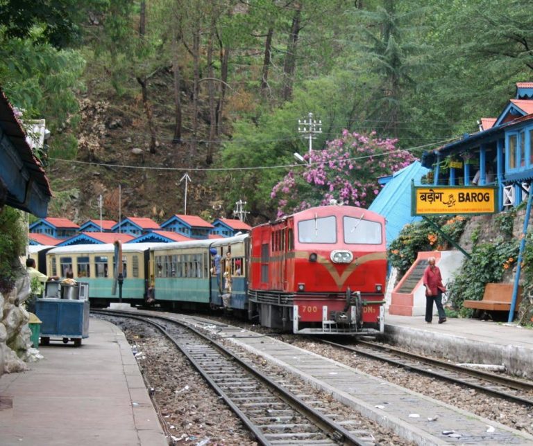 8 Railway Stations in India with the Most Fascinating Stories to Tell