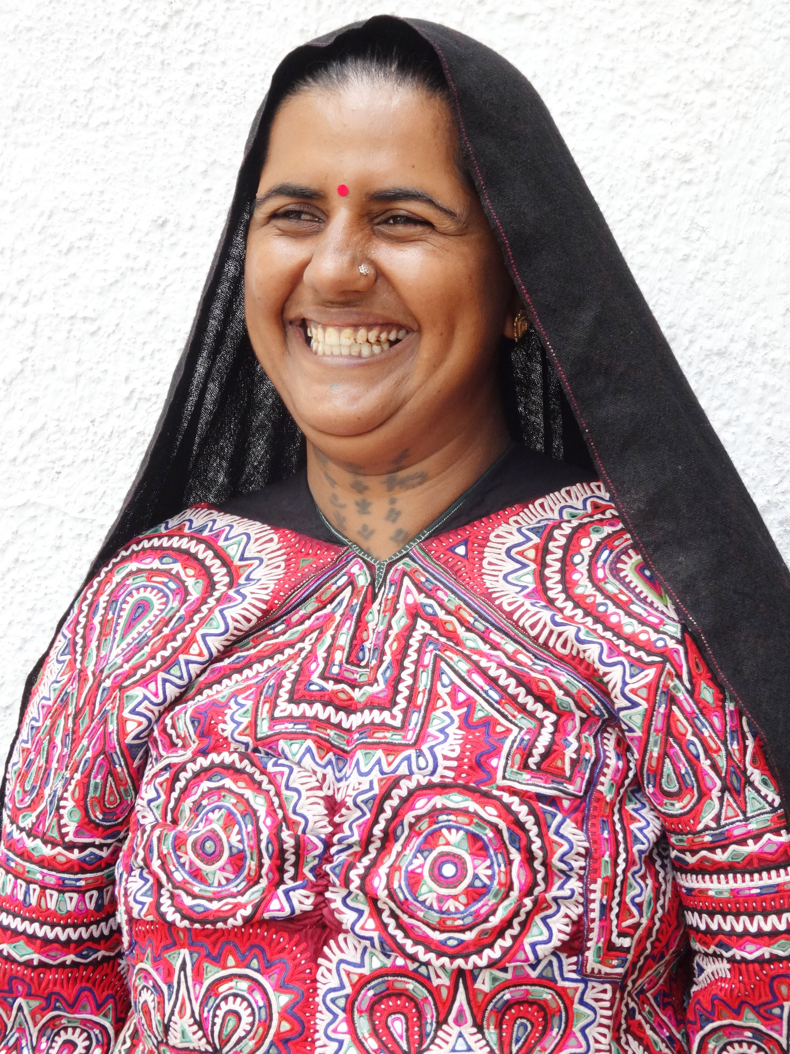 Meet the Lady Taking the Vibrant Art & Craft of Kutch to the World!