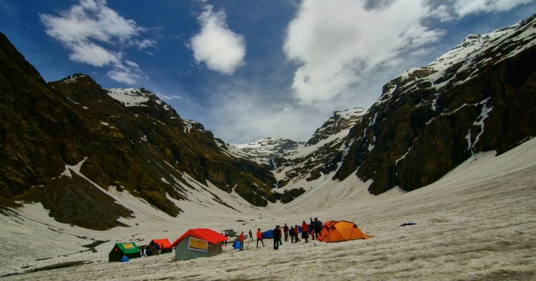 Awesome Trekking Routes Along Himachal Pradesh's Picturesque Landscapes