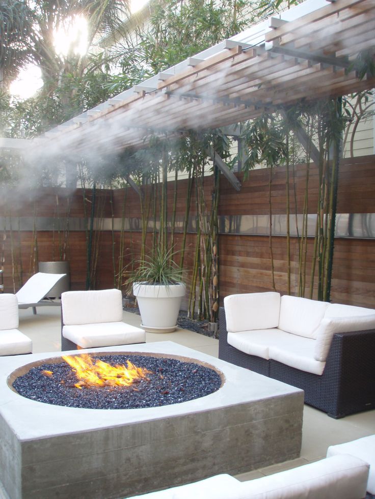 Use These 6 Tips to Make a Summer-Friendly Terrace Garden