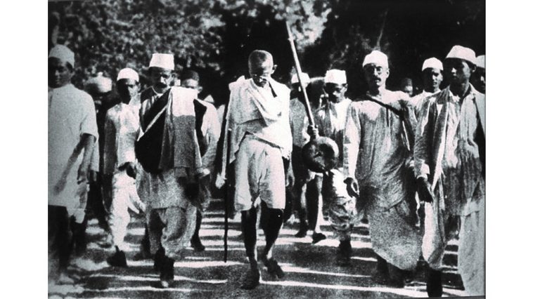 Women, Salt and Satyagraha: A Look at the Protest at Chowpatty Beach