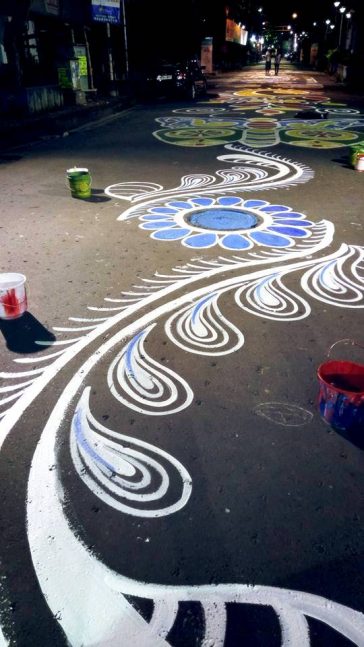 Hundreds create Longest Ever Alpona in Kolkata for Mahalaya!