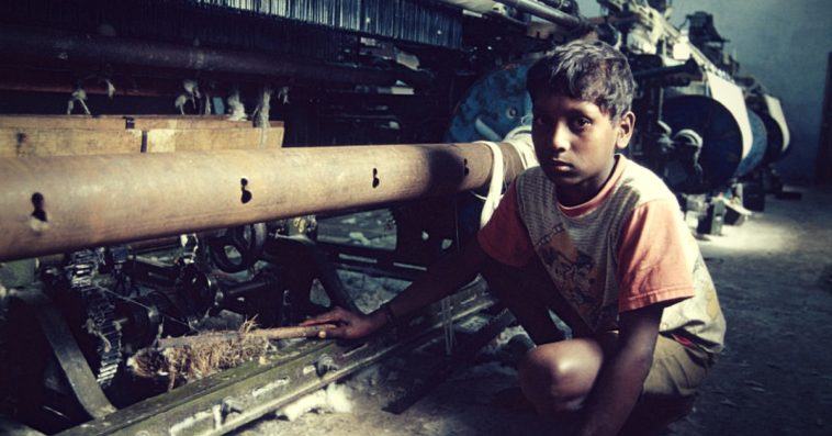 Karnataka Govt to Cut Power of Factories Using Child Labour