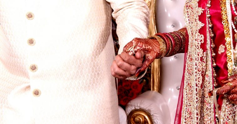 In a Scene Straight out of a Movie, U.P. Cops Help Runaway Couple Marry