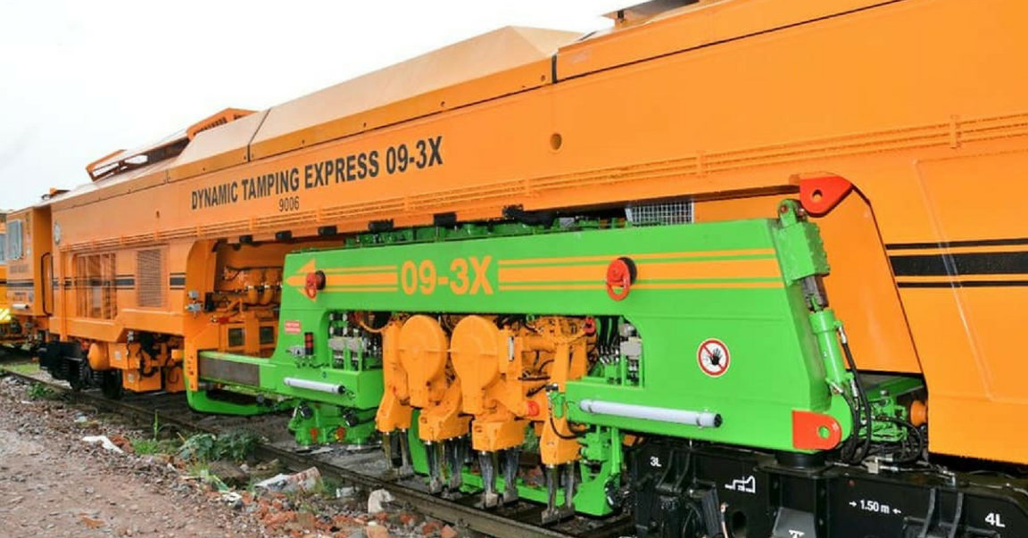 Watch: Indian Railways Inducts 5 Machines For Safer Train Travel! - The ...