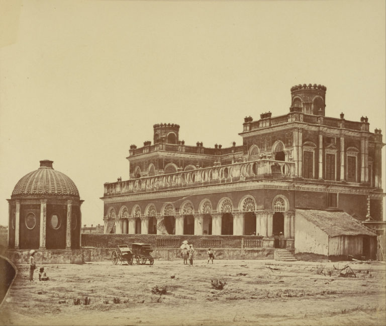 Warrior Begum of Awadh: The Untold Story of Hazrat Mahal's War on the ...