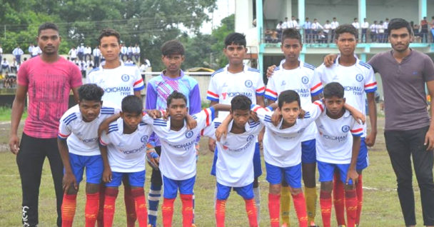 Football Is Opening New Worlds for Tribal Kids in MpP - The Better India