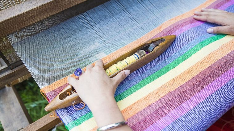 India Has 95% of World's Handwoven Fabric: How We Can Save This Heritage!