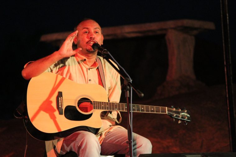 Society Cannot Ignore This Singer-Poet's 'Calm' Questions - The Better India