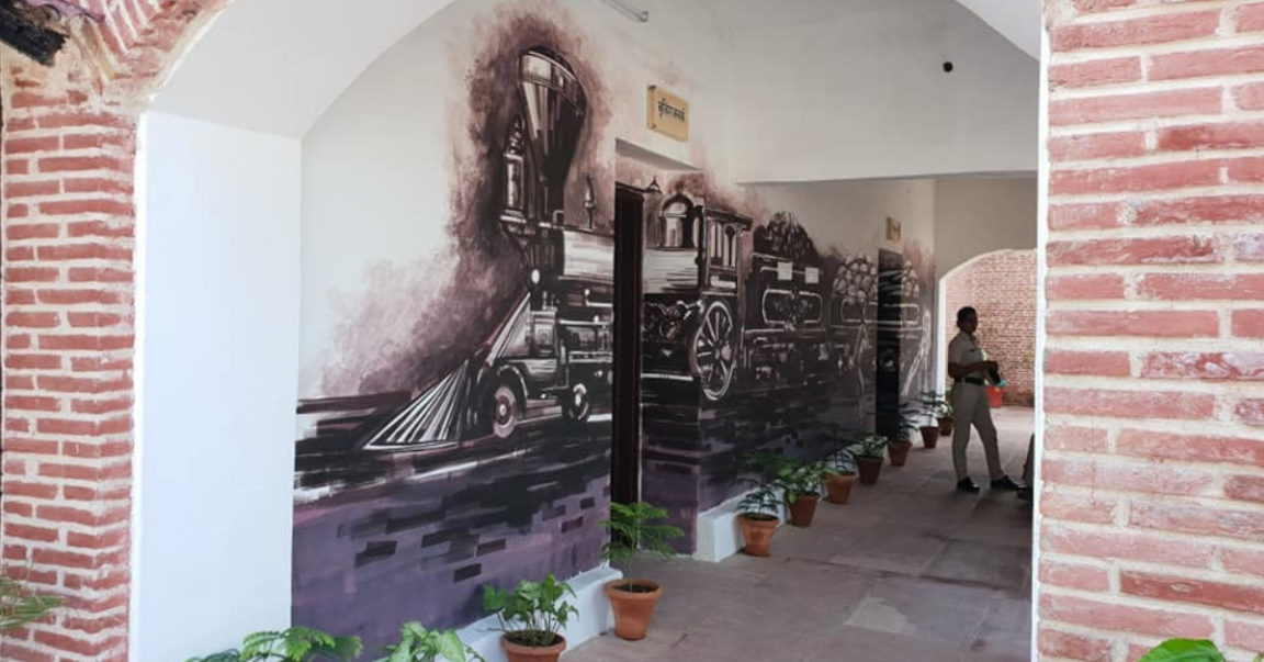 Gurugram Railway Station Gets Stunning Heritage Makeover - The Better India