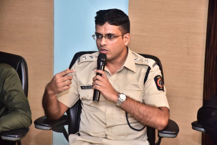 10 Civil Servants Who Made 2018 Better With Their Brilliant Initiatives