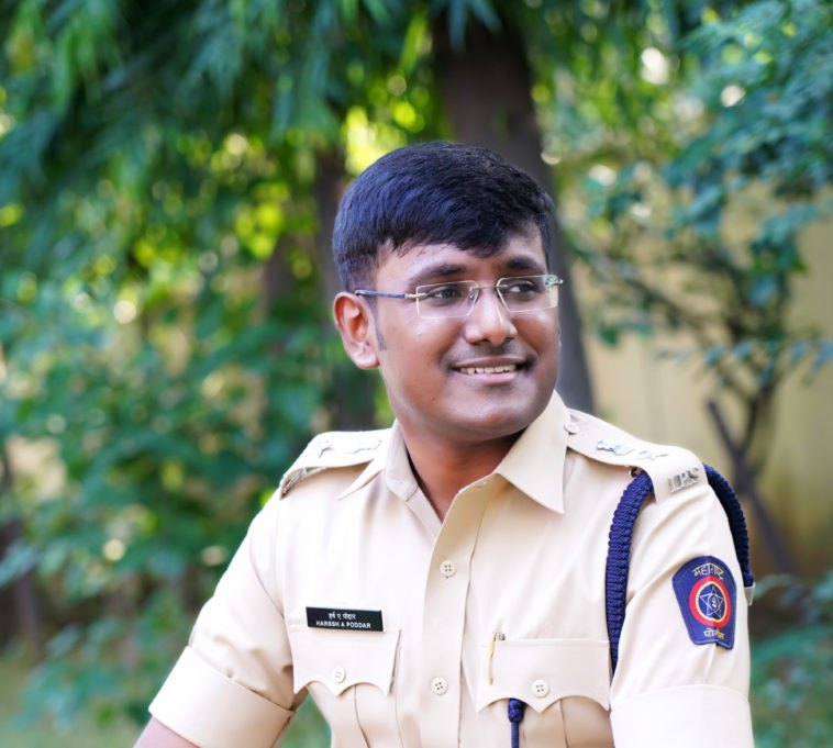 10 Civil Servants Who Made 2018 Better With Their Brilliant Initiatives