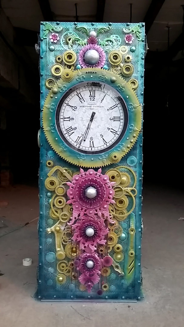 Mumbai Artist Left His Job to Turn E-Waste Into Stunning Sculptures!