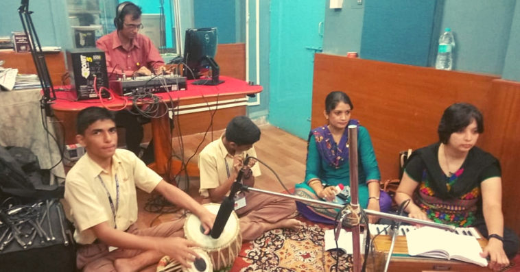 5 Awesome Community Radios That Are Giving Voice to the Voiceless