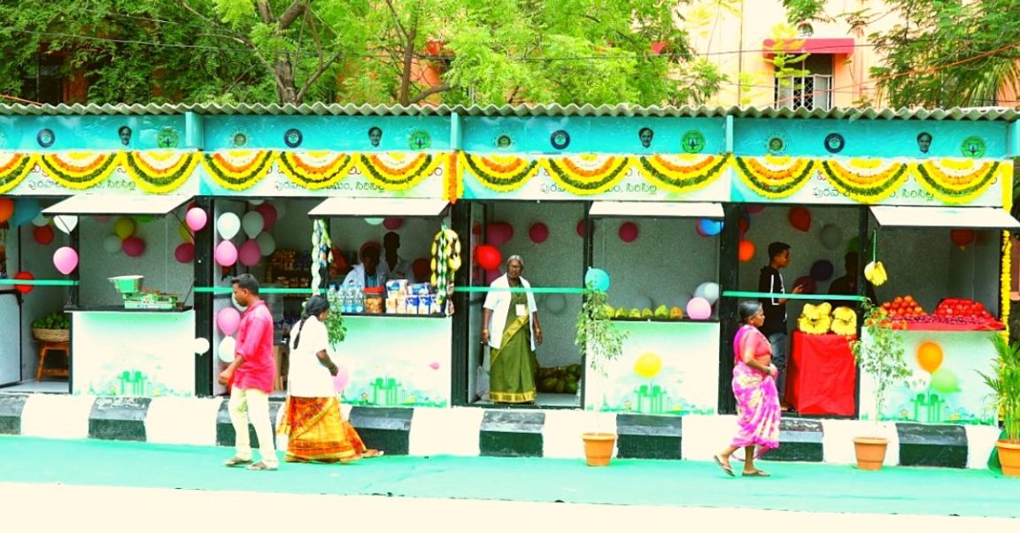 Win Win! Telangana Street Vendors Get Kiosks Made From Plastic Waste