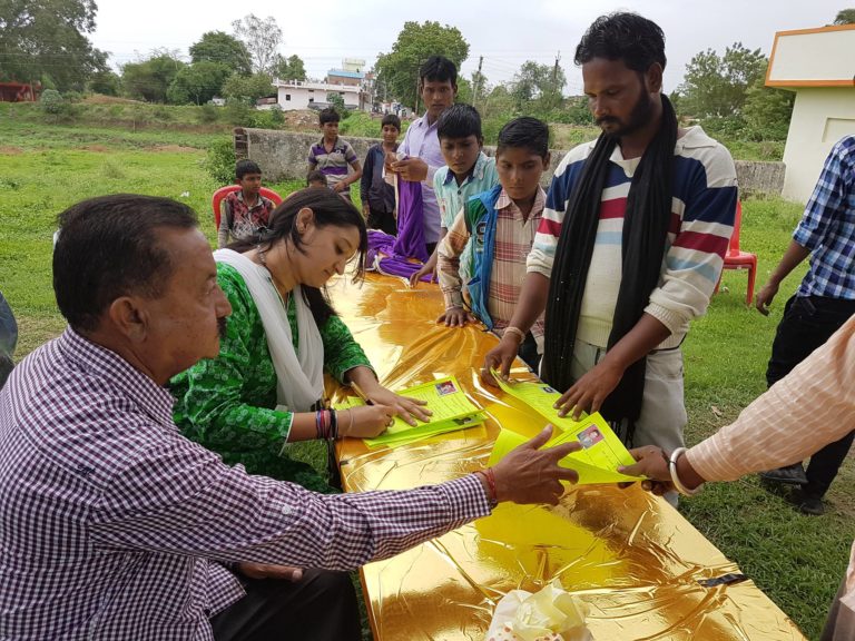 Iron-Willed Sarpanch Returned From the US to Transform Villages in India!