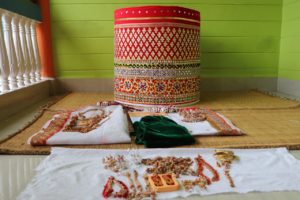 Manipur Grandma Keeps Potloi Alive, Dresses 1,000+ Brides in 58 Yrs