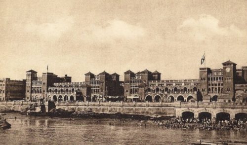 20 Rare Pics of Indian Railways From The Past Never Seen Before