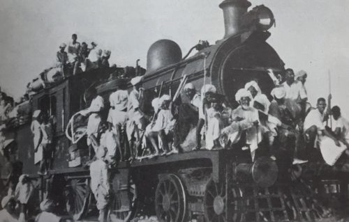 20 Rare Pics of Indian Railways From The Past Never Seen Before