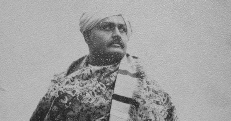 He Gave Up His Dream For Family's Legacy, Made History As World ...