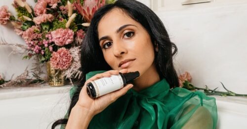 An Ayurvedic Oil for Hair Fall Has Fans in Mindy Kaling, Gwyneth Paltrow