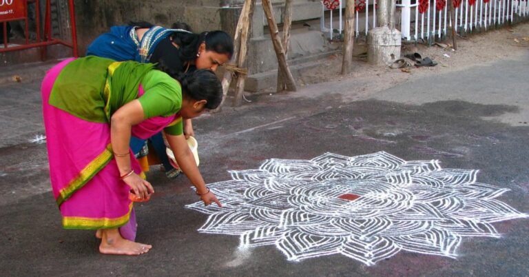 Why You Should Choose Rice Powder Kolam Over Stone Powders