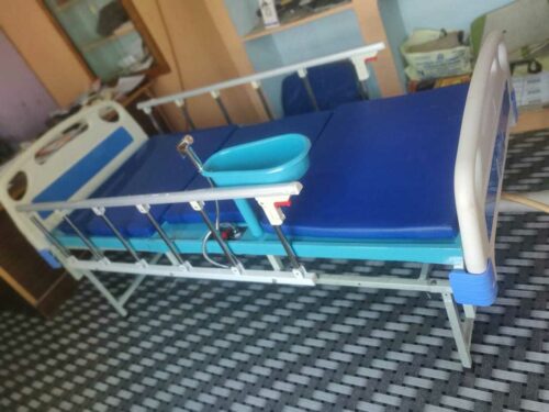 Electrician's Innovative Bed Lets Bedridden Patients Manage Daily ...