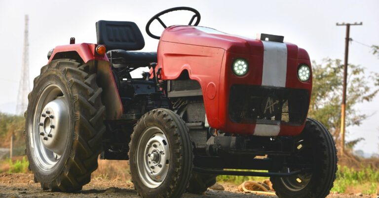 Inspired by Farmers, Engineer Builds India’s 1st Autonomous Tractor