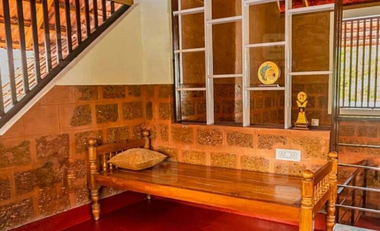 Red Oxide Floor, Reused Roof Tiles: This Home Saves Electricity