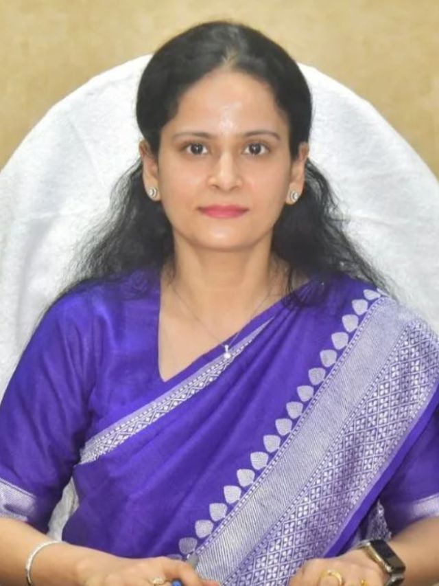 IAS Officer Shares 5 Tips That Helped Her Crack UPSC CSE in 1st Attempt