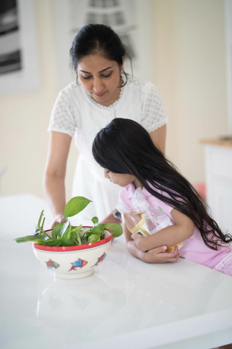 Mom on Mission To Build a Toxin-Free Home Makes Rs 3 Crore/Month With Co