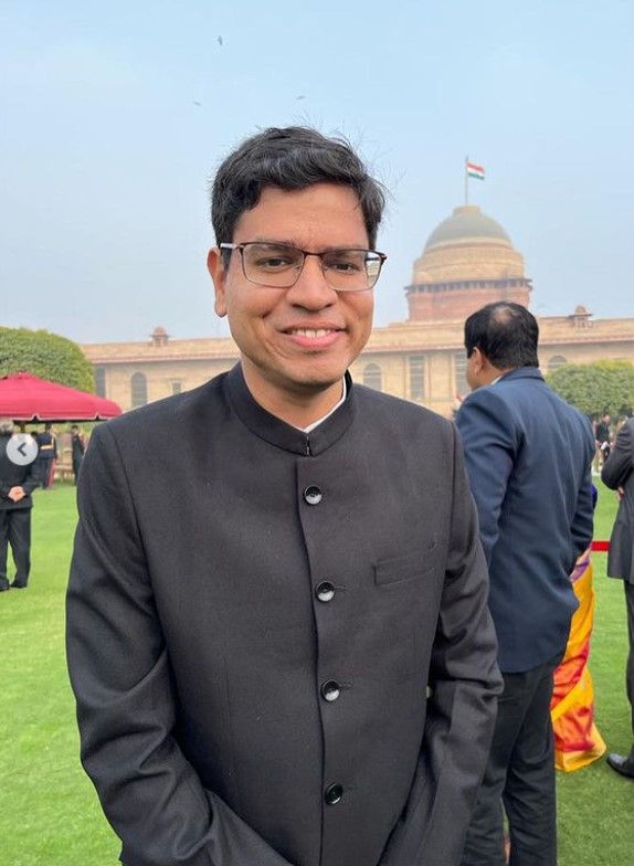How To Ace The Upsc Cse Personality Test Ias Officer With Air 7 Shares Tips