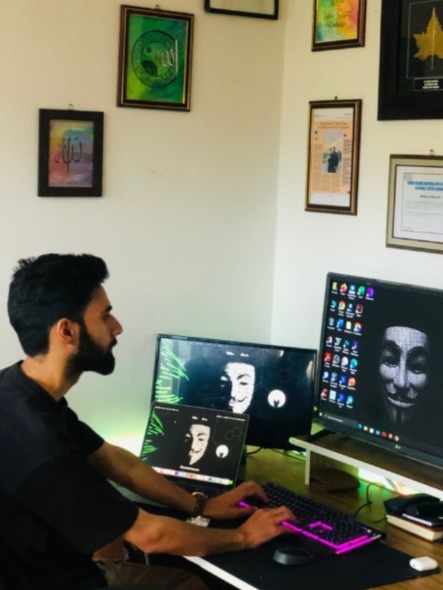 Kashmiri Ethical Hacker Reaches Apple’s 'Hall of Fame' After Quitting ...