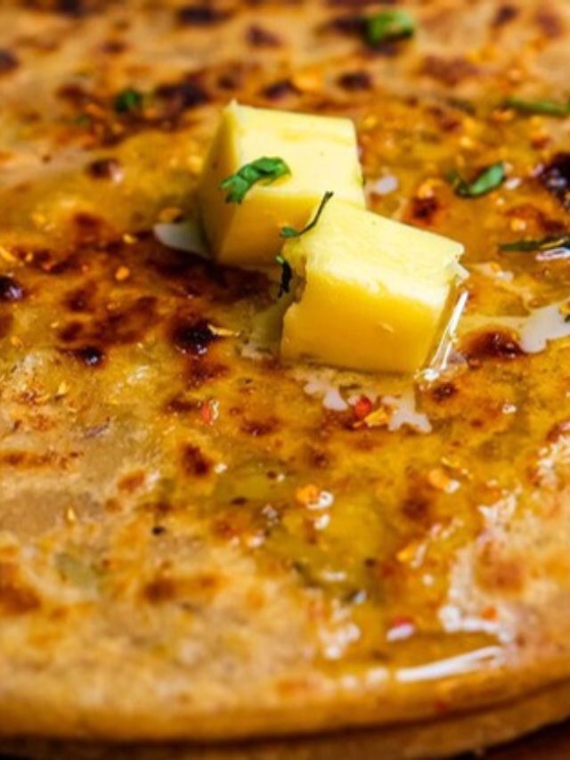 Paratha Lovers, This One’s for You: 7 Best Spots in Delhi!