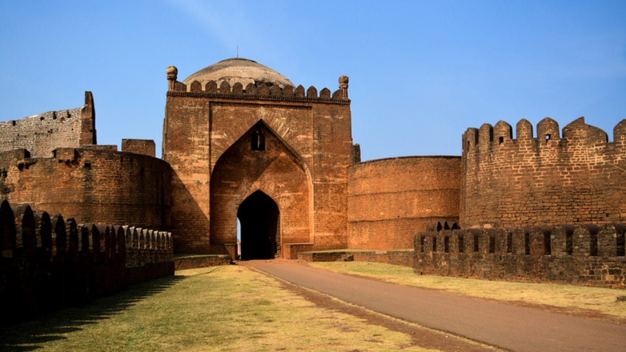6 Lesser-Known Monuments in India You Must Explore Beyond the Taj Mahal