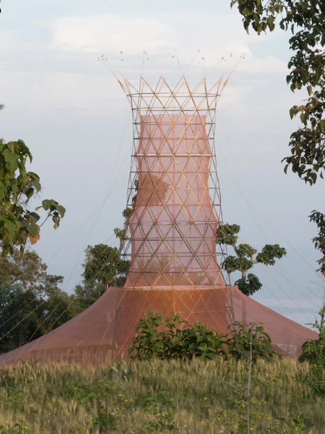 Warka Water Tower: Sustainable Bamboo Structure Harvests Drinking Water ...