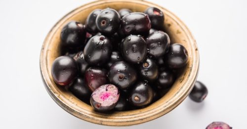 7 Monsoon Fruits in India You Should Try This Rainy Season